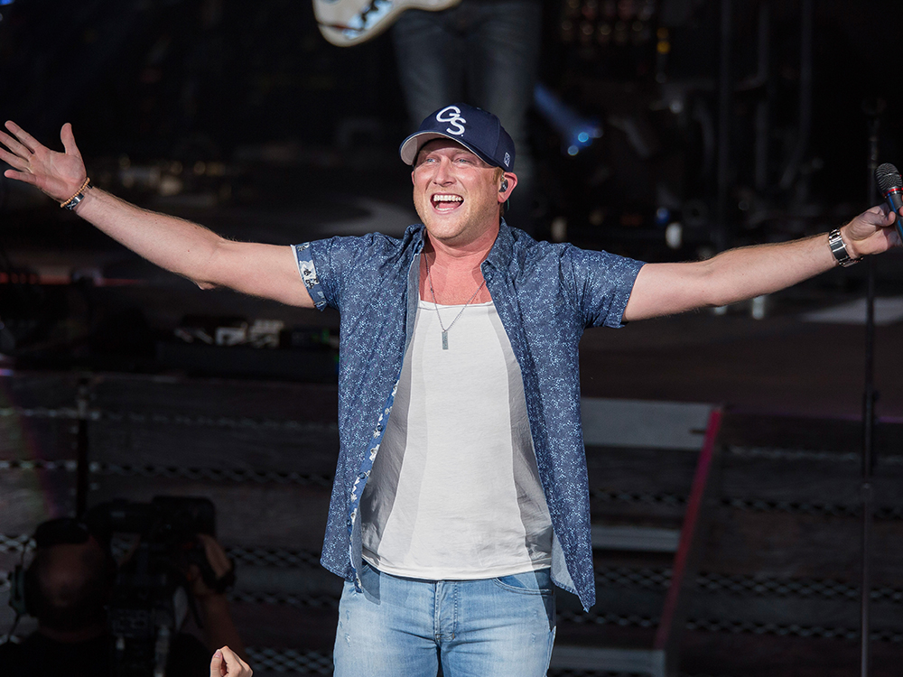 Cole Swindell Says Goodbye to a Milestone 2016 and Looks Forward to the ...